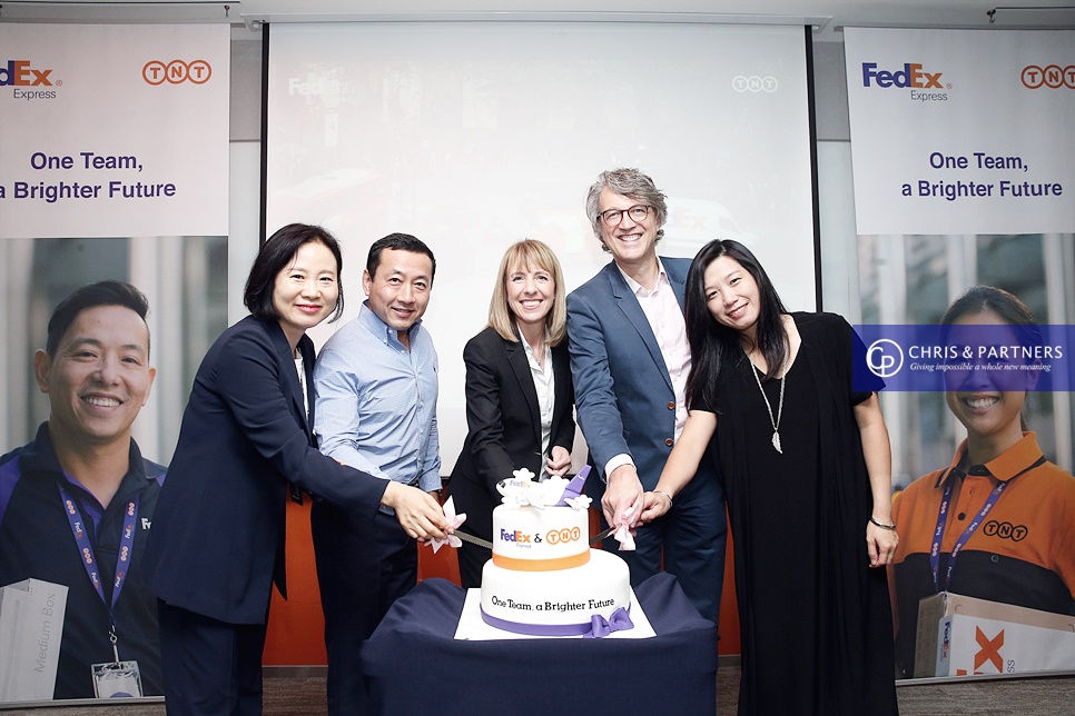 FedEx KOREA EMPLOYEEWELCOME EVENT(FedEx와 TNT 결합 기념행사) - 크리스앤파트너스